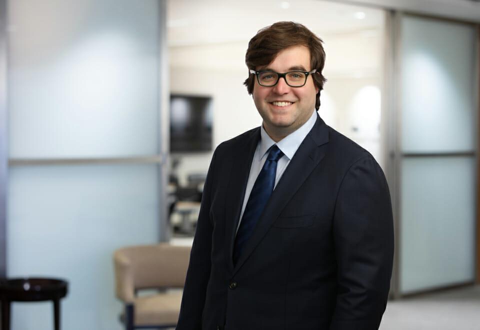 Kyle Bessette - Goldberg Kohn Ltd. Commercial Finance Attorney